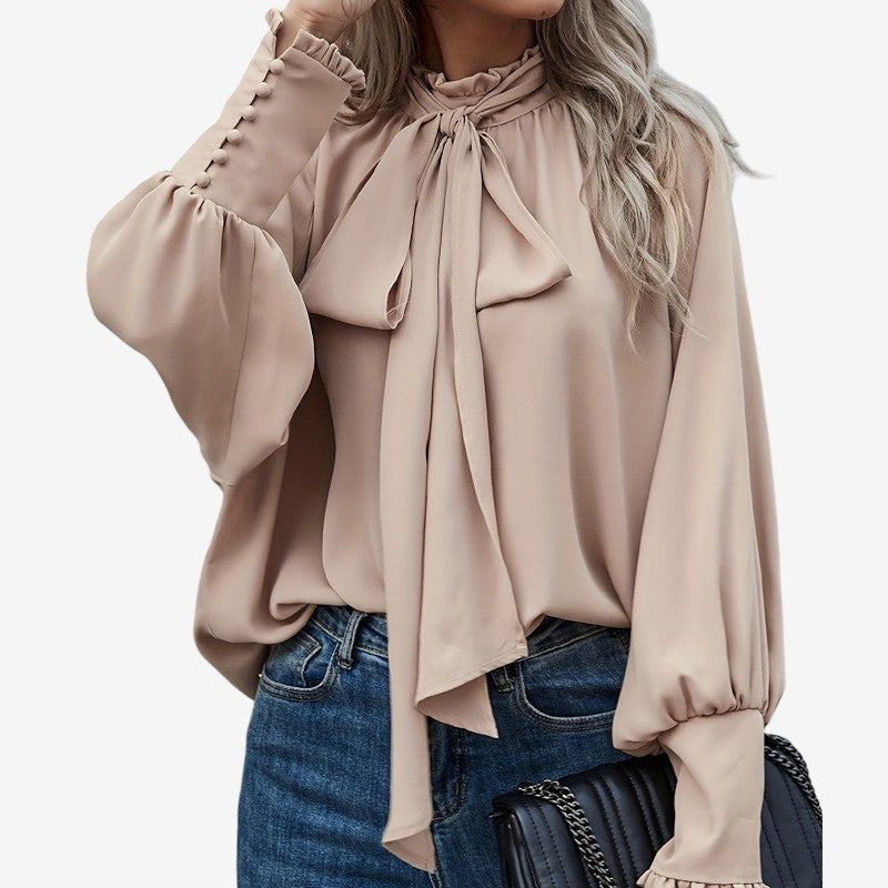 Kristine - Bluse med Sløyfe på Halsen og Puffete Lange Ermer – Hansen Oslo